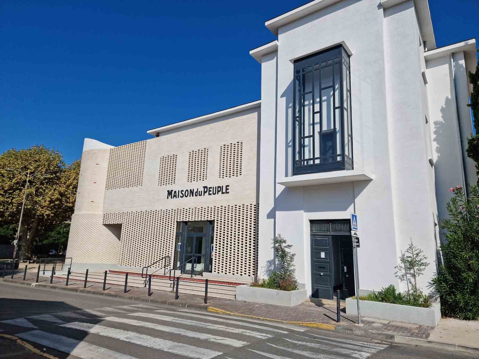 Maison du Peuple | Rairies Montrieux